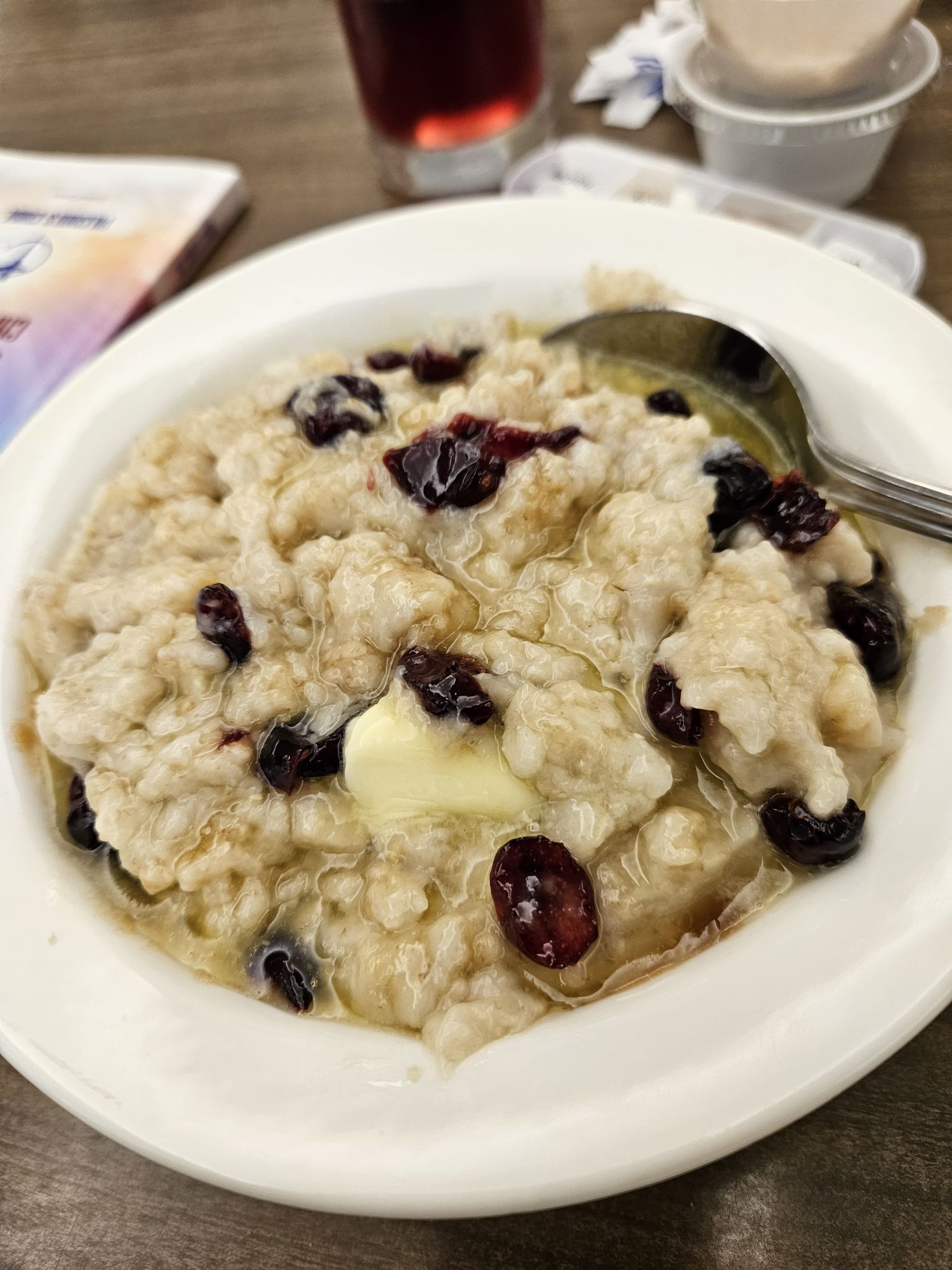 Friday Food – The Comfort of Oatmeal – Griffins and Ginger Snaps